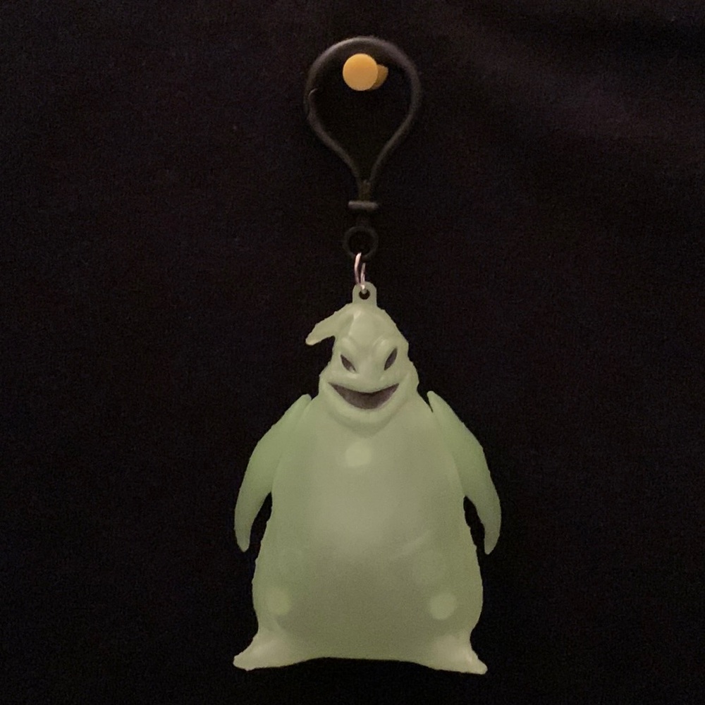 Glow In Dark Oogie Boogie Chibi In Motion Clip The Ni… - Gem